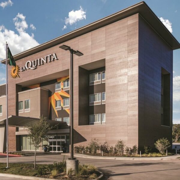 Wyndham Worldwide and La Quinta Holdings announce acquisition agreement