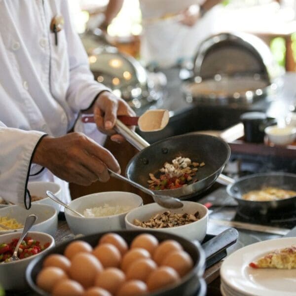 Four ways hotels can cater to 2015’s food trends