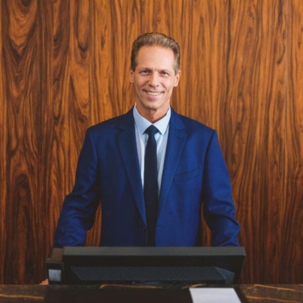 Hoteliers are only human, after all