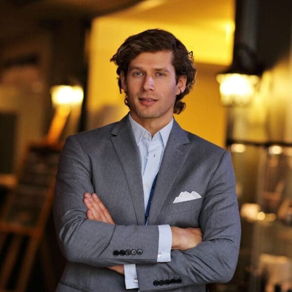 A lesson in lobby leadership