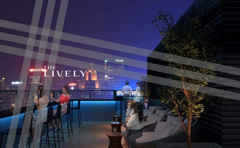The Lively Osaka Honmachi