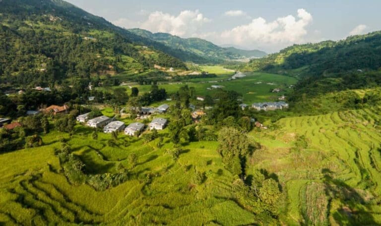 Pavillions Himalayas The Farm: Helping guests "give back"