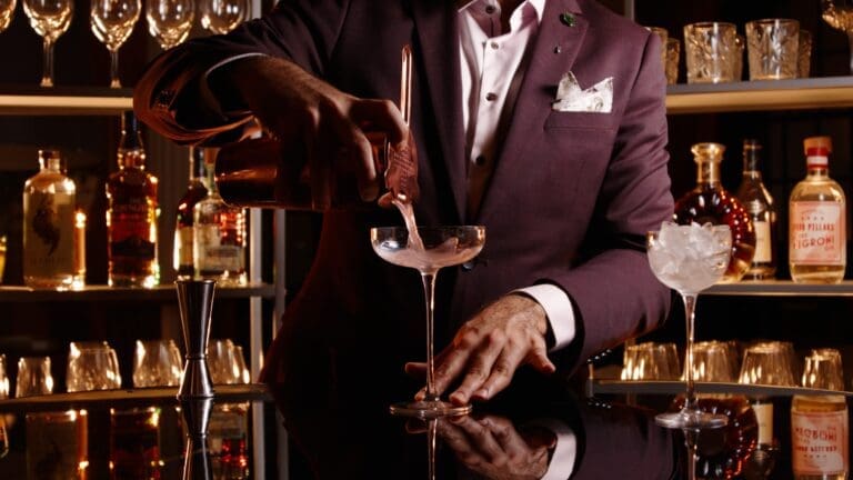 InterContinental Sydney’s rooftop bar in the stars made public for the ...