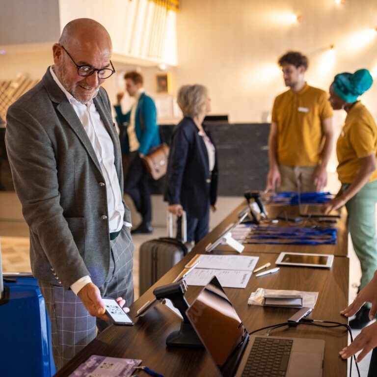 How to empower every hotel employee - Insights