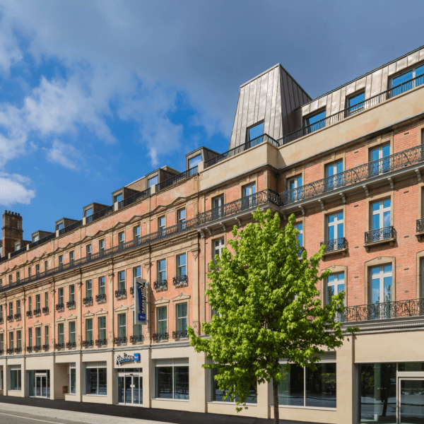 Radisson Blu Hotel opens its doors in Sheffield's vibrant city center