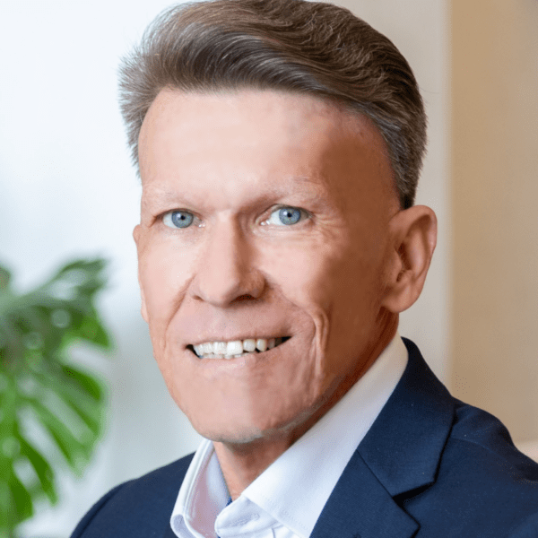 David Martens named Vice President of Operations and GM of Centara ...